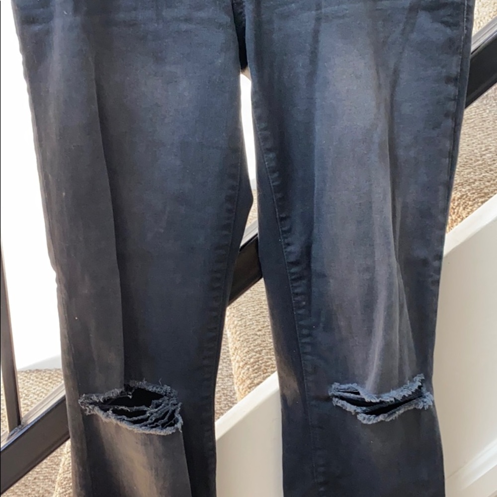 Grey/Blue Jeans W/Ripped Knees - Gem